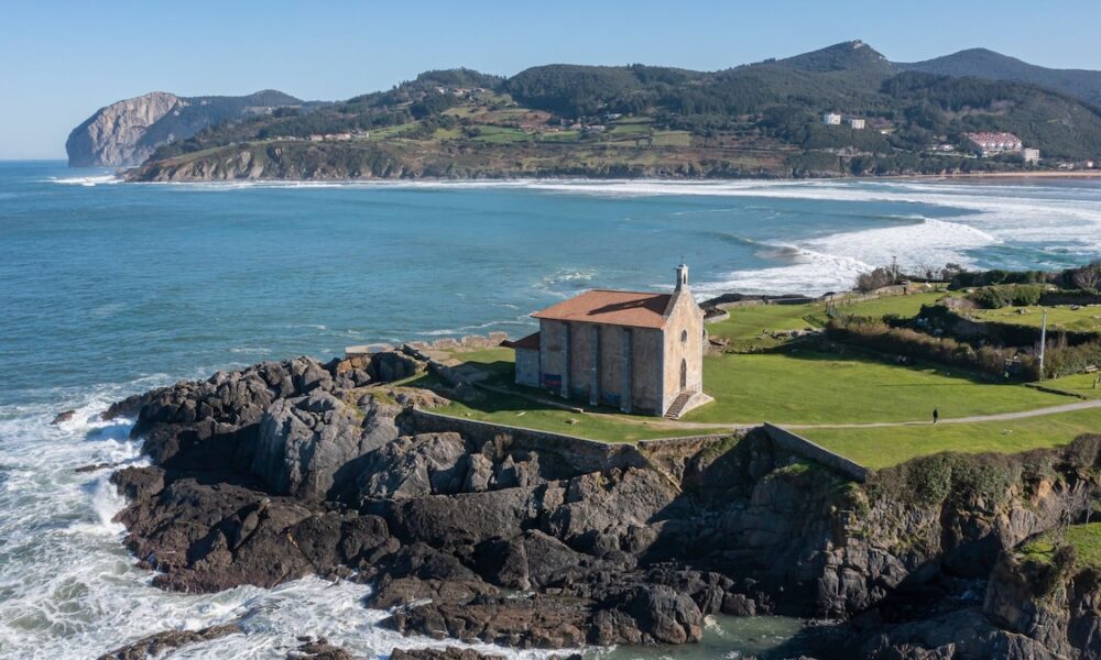 Los 12 destinos imprescindibles de la costa vasca para visitar - CIERVAL